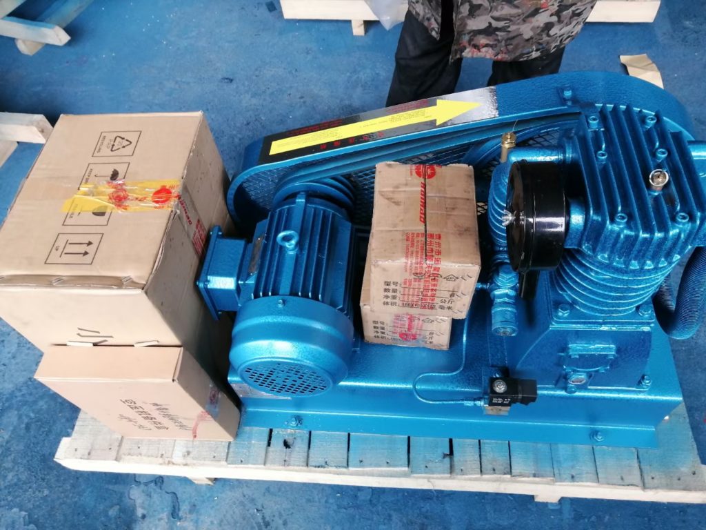 Marine air compressor 1.0Mpa 3.0Mpa pressure for ship using